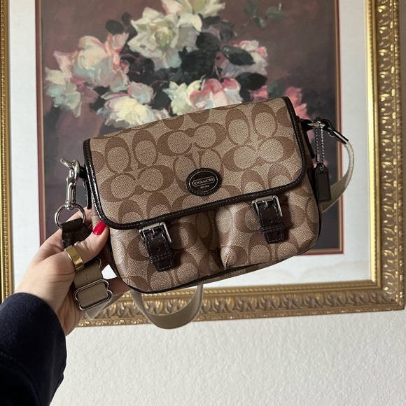 Coach | Bags | Coach Signature Small Messenger Crossbody Bag | Poshmark